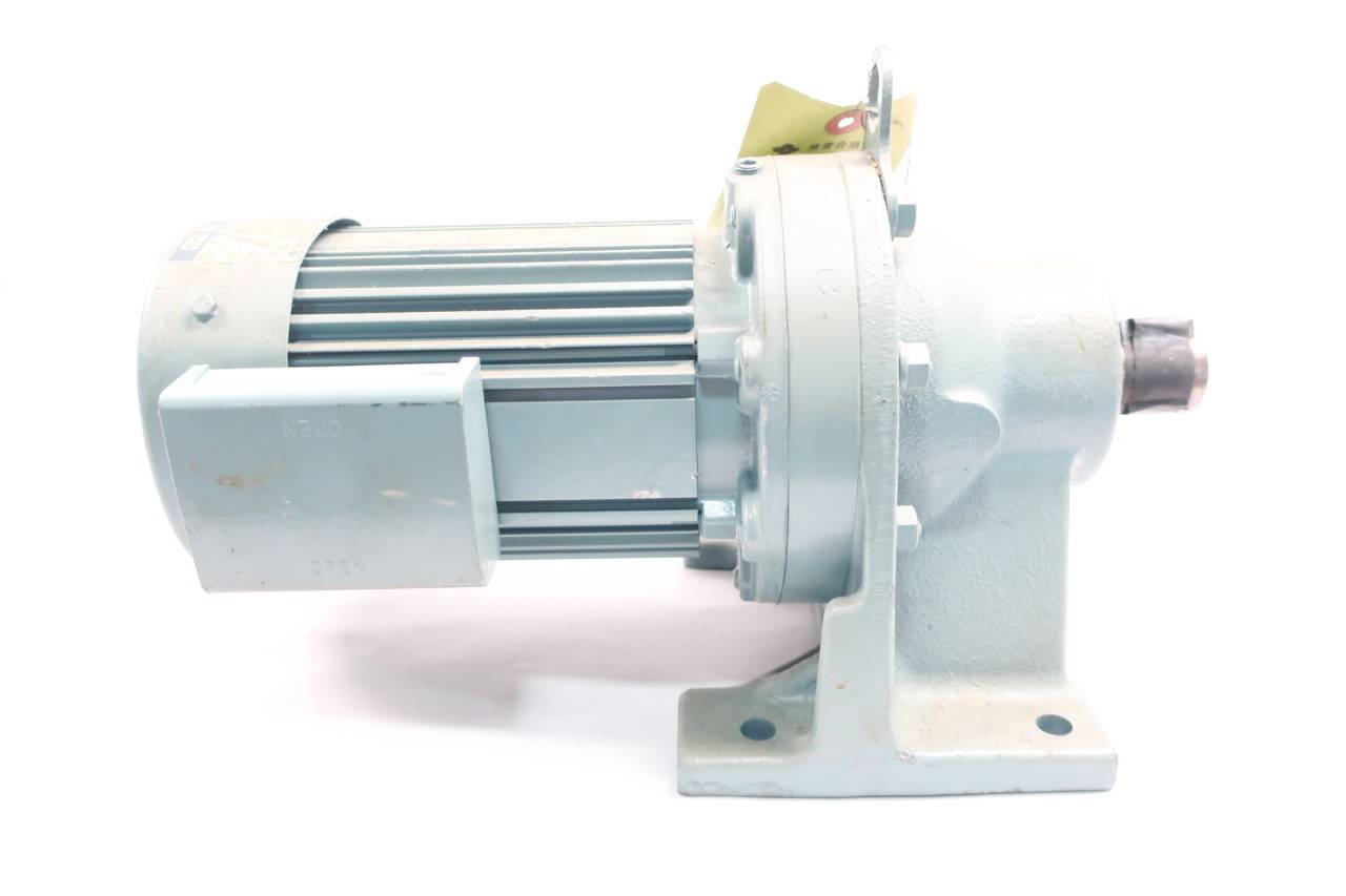 Sumitomo CNHM05-4095-29 Gearmotor 29rpm 3ph 0.4kw 220v-ac