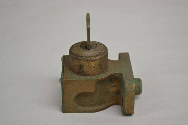 KIRK INTERLOCK R&IE D83530 CIRCUIT BREAKER LOCK BRASS W/KEY D205238