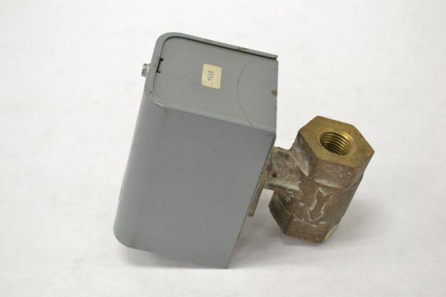 Penn F61KD-3 Flow Switch Valve Control 1/2in Npt B206737