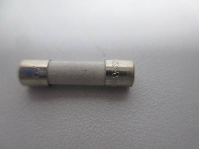 LOT 19 BUSSMANN T5AH250V FUSE 5A 250V D248493