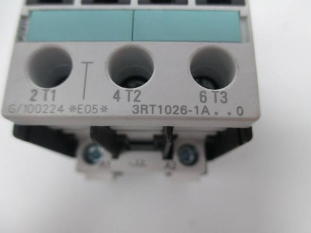 SIEMENS 3RT1026-1A..0 SIRIUS 230V-AC 35A AMP 20HP CONTACTOR D262301