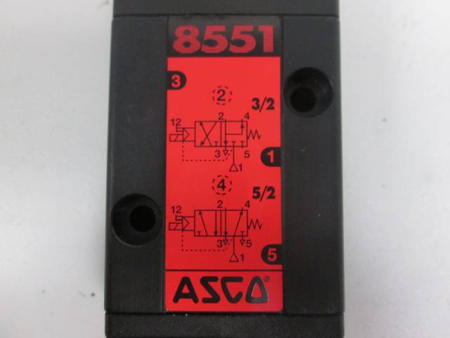 ASCO 8551 SC8551A1MS 120V-AC 1/4 1/8 IN NPT SOLENOID VALVE D269467