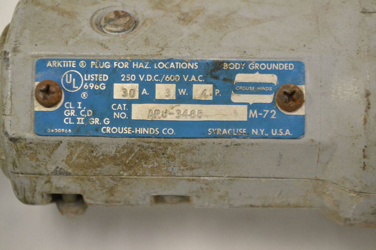 Crouse Hinds APJ-3485 M-72 Arktite Plug 600v-ac 30a Amp 3w 4p B317820