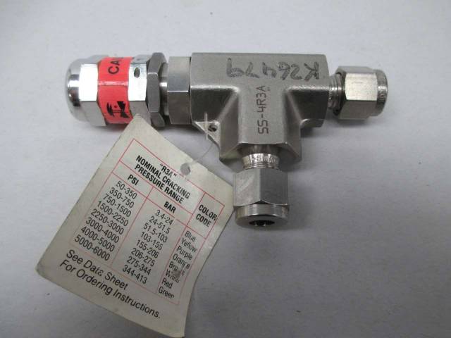 SWAGELOK SS-4R3A PROPORTIONAL HIGH PRESSURE STAINLESS RELIEF VALVE D375117