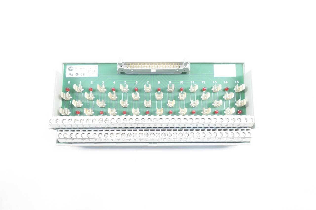 Allen Bradley 1492-IFM40F-FS24A-4 10-30v Digital I/o Module Ser A