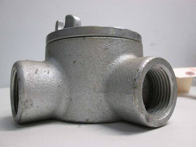 CROUSE HINDS GUAT 36 3-WAY 1IN NPT IRON CONDUIT BODY FITTING D397925