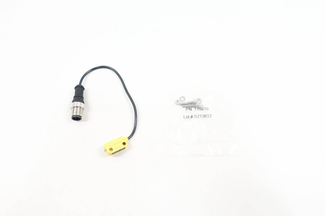 Banner Q12RB6FF15Q5 Photoelectric Sensor 10-30v-dc