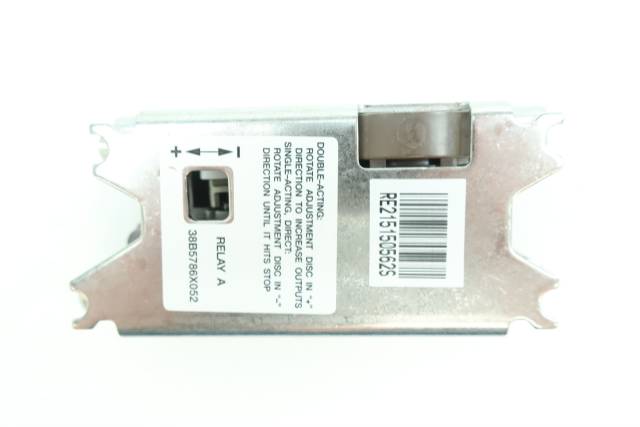 FISHER 38B5786X052 DIRECT AND DOUBLE ACTING RELAY ASSEMBLY D650601 FISHER 38B5786X052 DIRECT AND DOUBLE ACTING RELAY ASSEMBLY D650601