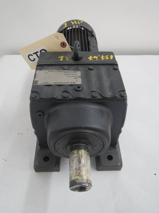 SEW EURODRIVE R67 1HP 330/575V-AC 1700RPM GEAR 137.67:1 ELECTRIC MOTOR ...