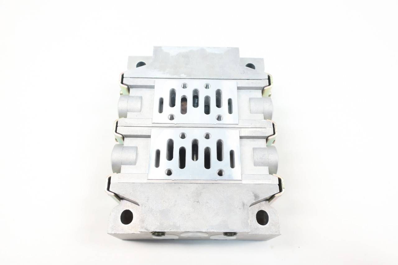 Ckd CMF12-03T-03T Pneumatic Valve Manifold