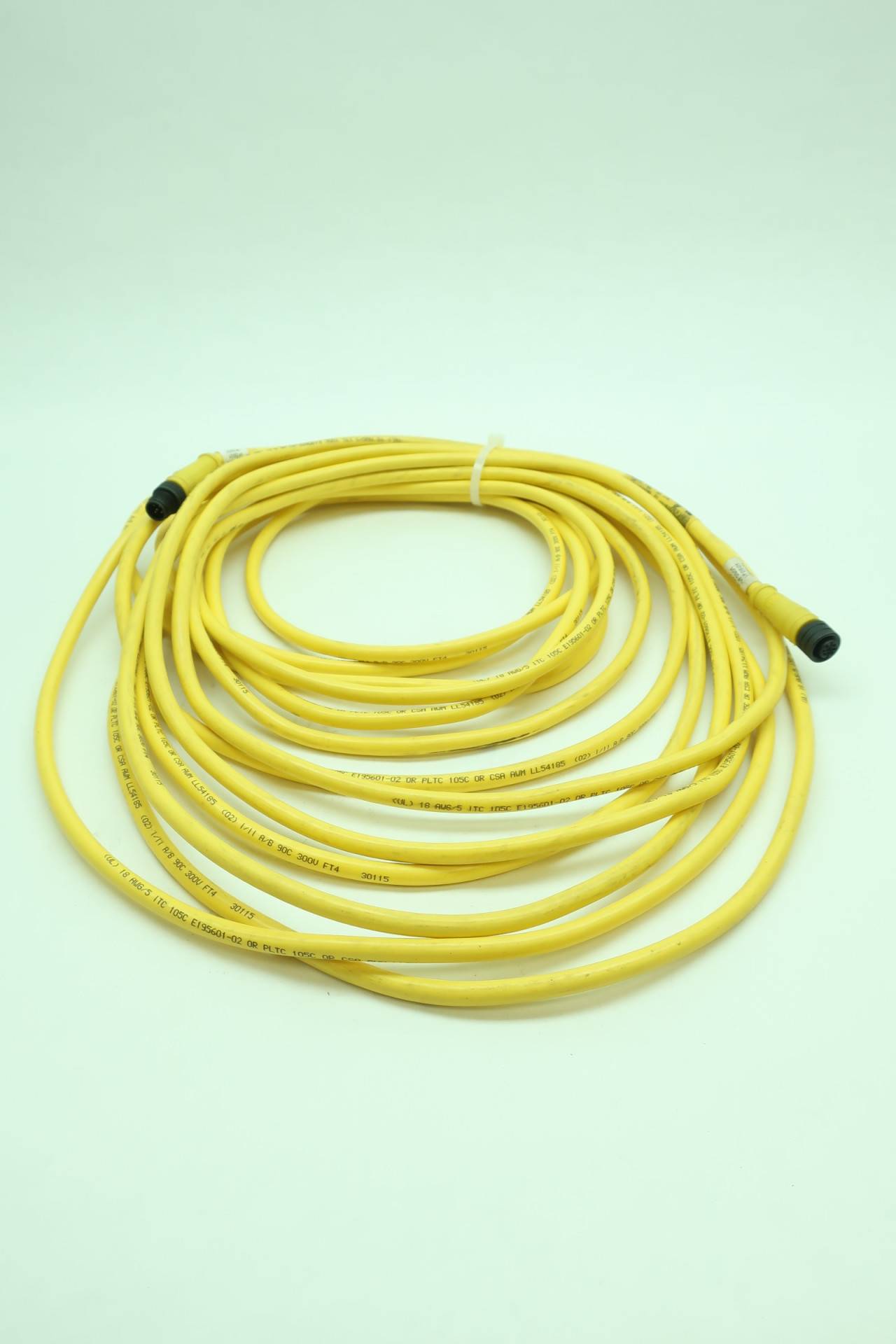 Woodhead 885030K03M100 Brad Harrison Cordset Cable 30ft 250v-ac