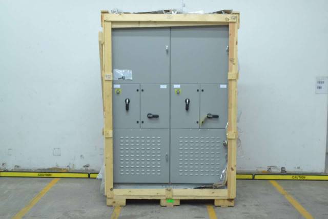 ABB MNS-MCC 2X VERTICAL SECTIONS MCC FEEDER BUCKET SWITCHGEAR D543058
