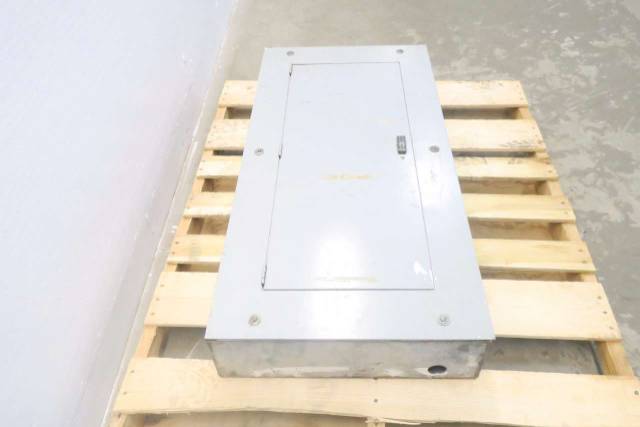 ITE CDP-4 SERIES 4 100A AMP 120/208V-AC DISTRIBUTION PANEL D548776