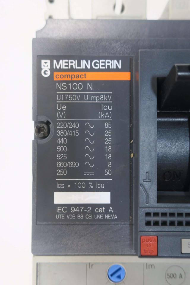 MERLIN GERIN NS100N COMPACT 3P 63A AMP 690V-AC CIRCUIT BREAKER D550435