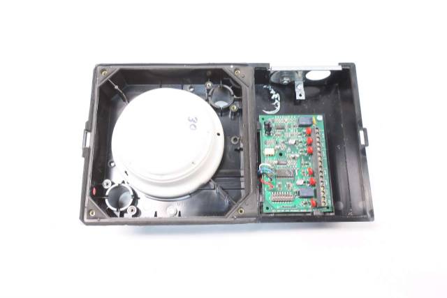 SIMPLEX 4098-9756 AIR DUCT SENSOR HOUSING SMOKE DETECTOR FIRE ALARM D574495