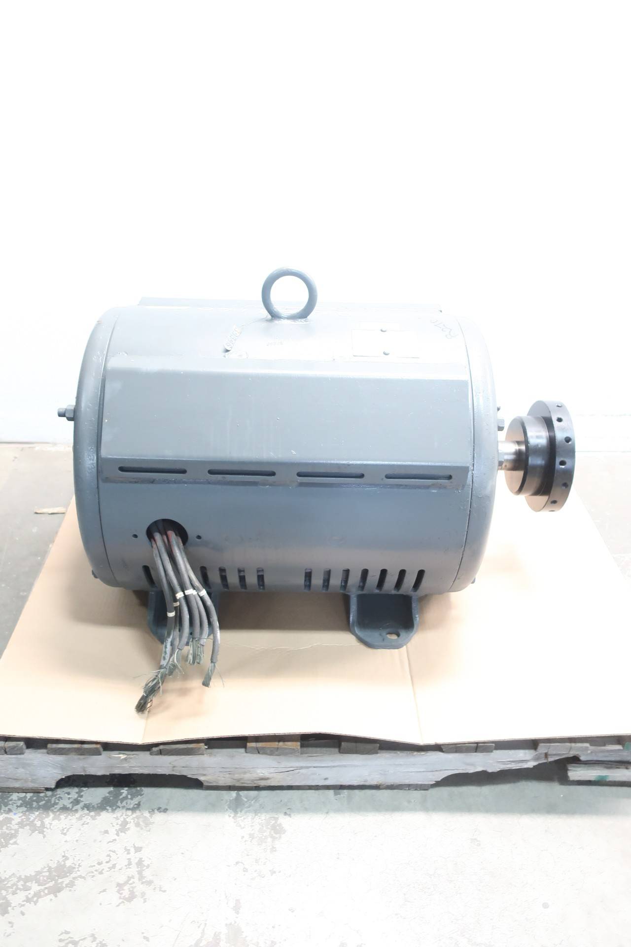 Lincoln TV-3025-A1 Lincguard Ac Motor 445ts 3ph 200hp 1780rpm 460v-ac