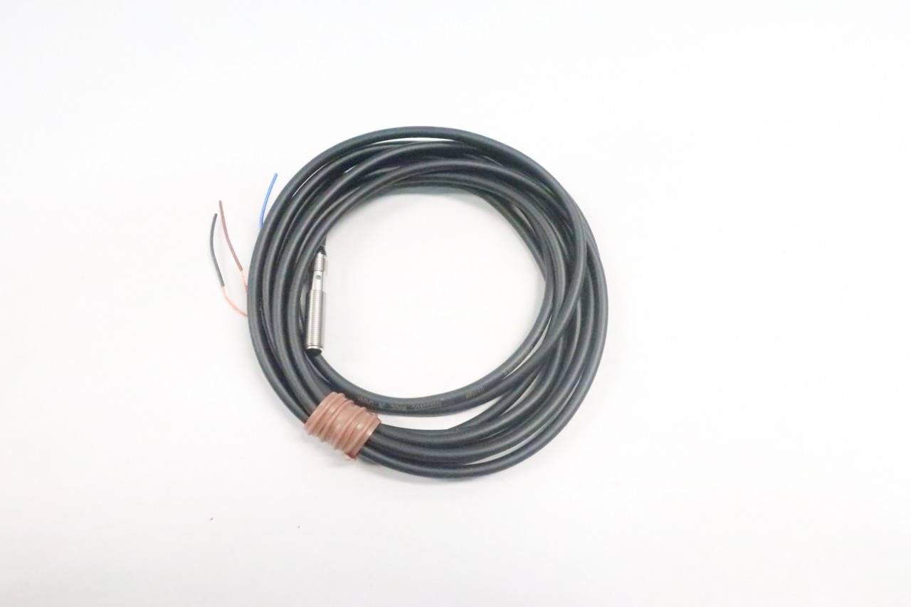 Omron E2E-S05S12-WC-B1 Proximity Sensor 10-30v-dc