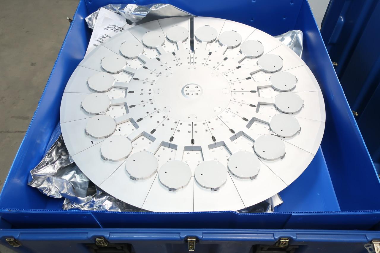 AXCELIS 11023240C GSD200 IMPLANTER FLAT THIN WAFER DISK ASSEMBLY 125MM ...