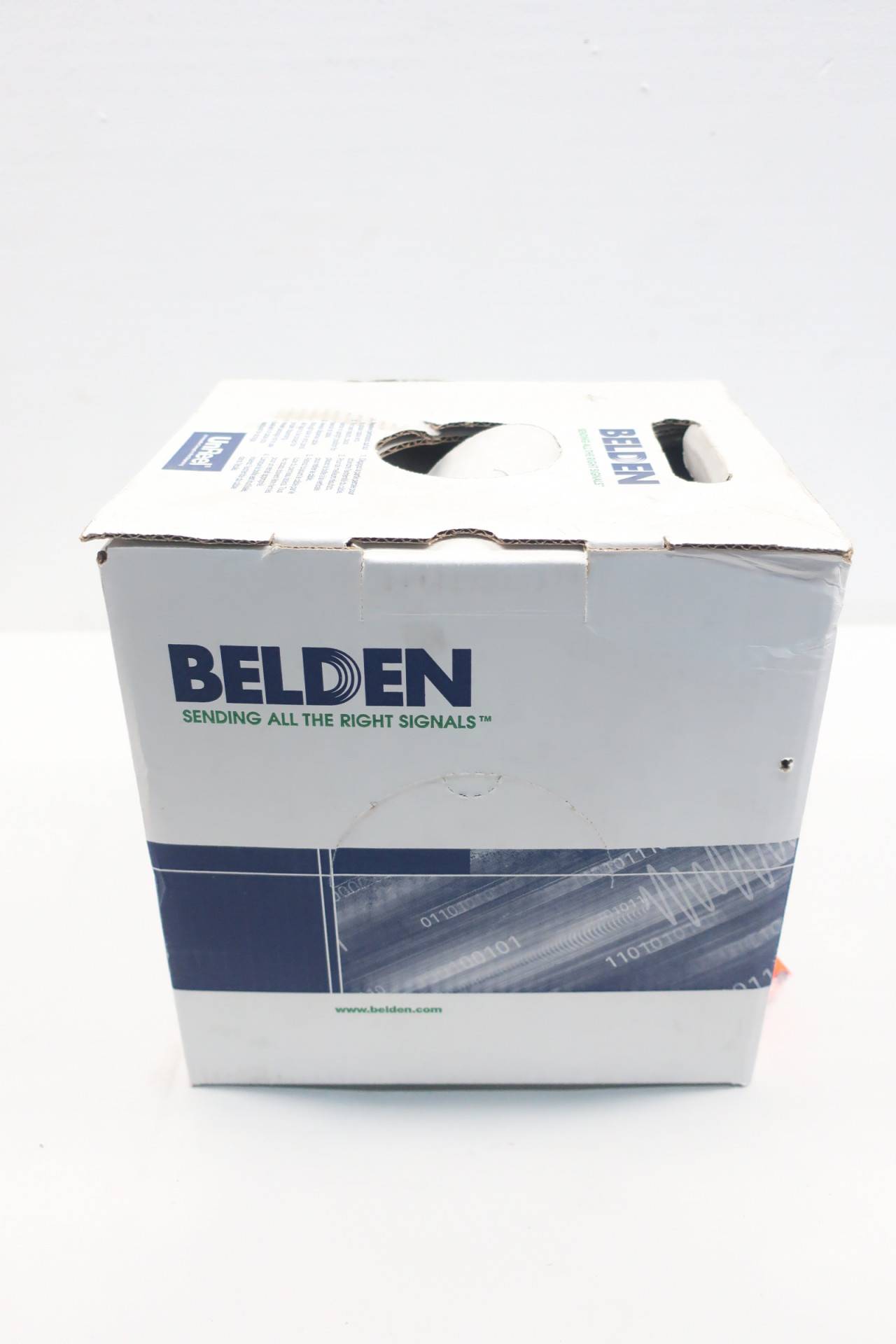 Belden 9322 060 U500 Shielded Wire 2-22awg 500ft
