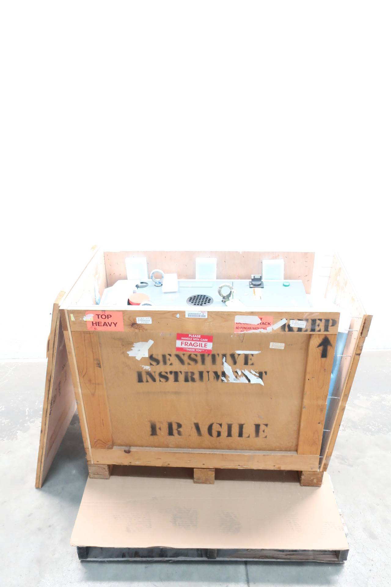 Alcatel ADP122P Dry Vacuum Pump 3ph 200/230/240/400/415/460/480v-ac