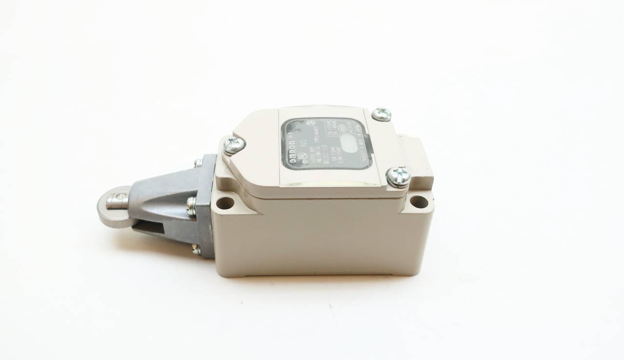 Omron WLD2-LD Roller Plunger 115v-ac Limit Switch