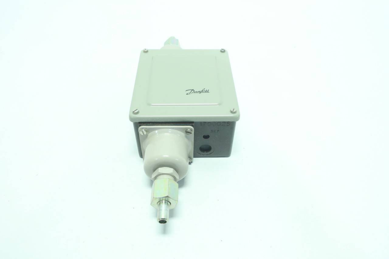 Danfoss 017D0025 Rt262a Pressure Switch 0.1-1.5bar
