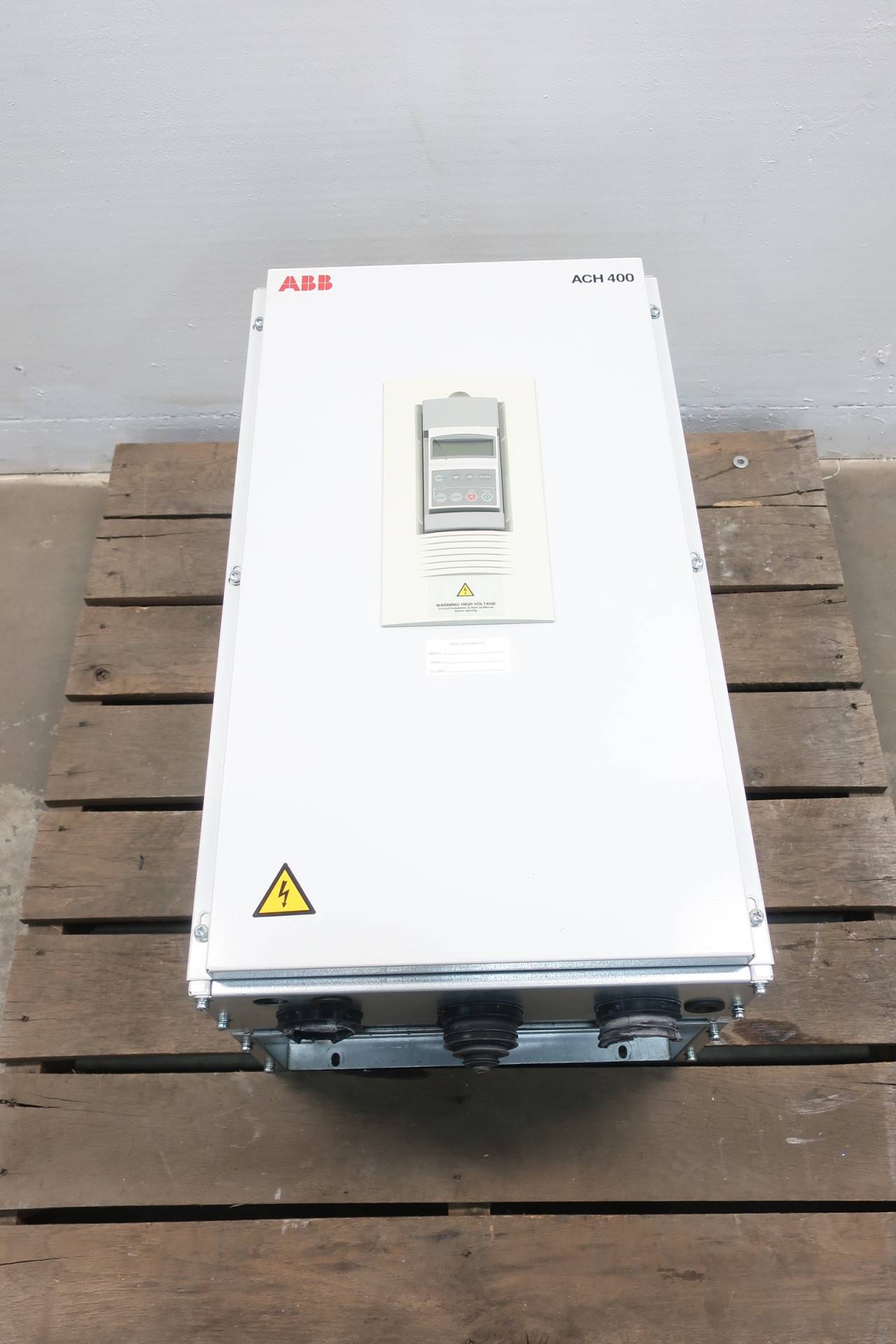 Abb ACH401614032 Ach 400 Ac Motor Drive 0-250hz 0-480v-ac 180a 150hp