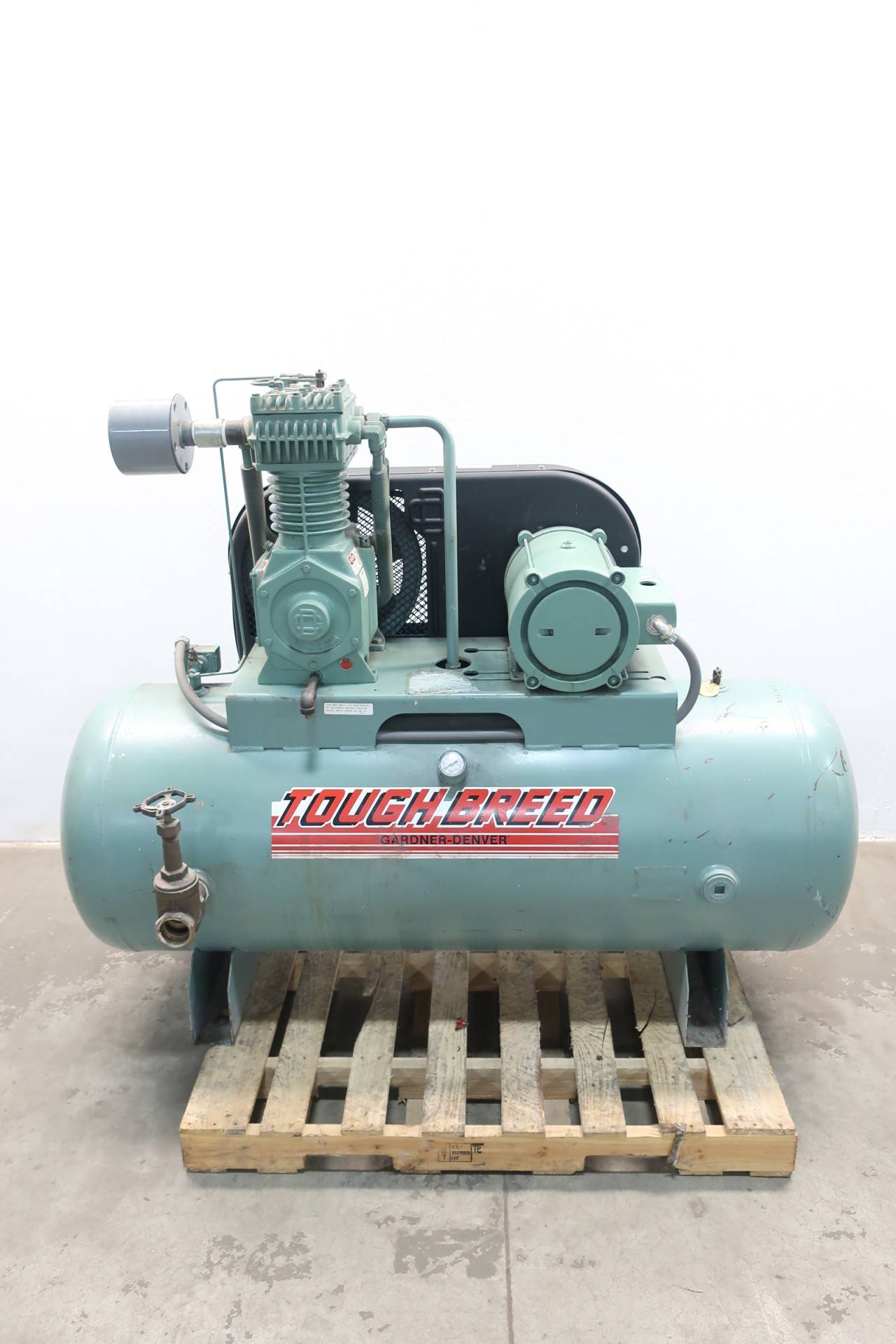 Gardner Denver Air Compressor 1980 GARDNER DENVER Tough Breed 2 Stage