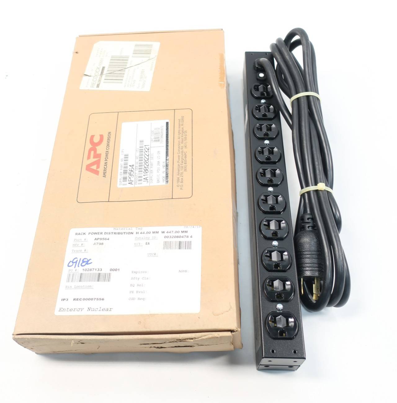 Apc AP9564 10 Port Server Rack Basic Powerstrip 20a 120v-ac