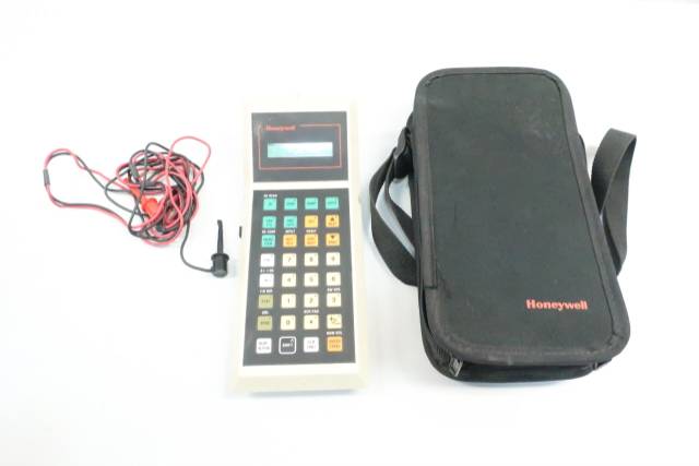 HONEYWELL STS103-001-00006-12-F1D2-1137 SMART FIELD COMMUNICATOR D624587