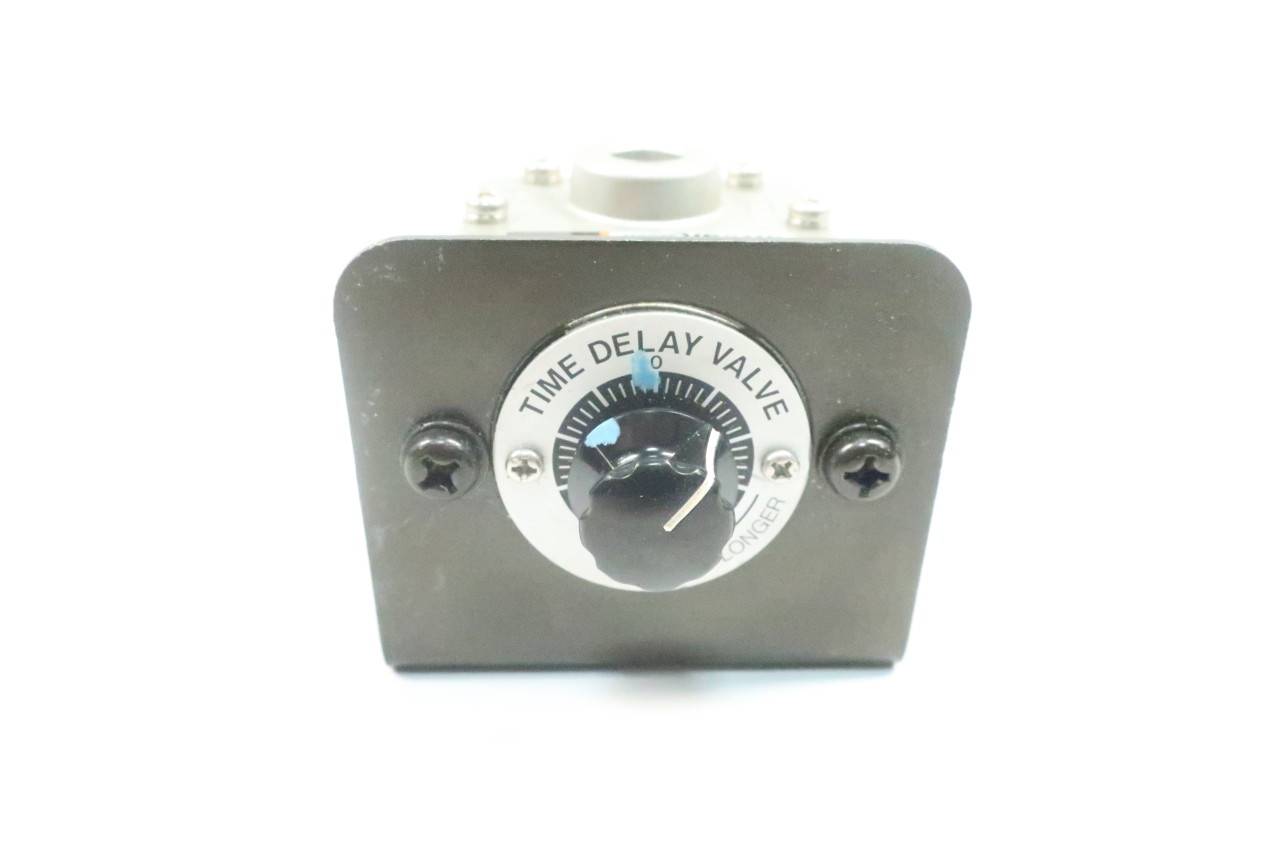 Smc VR2110 Pneumatic Time Delay Valve 1/8in