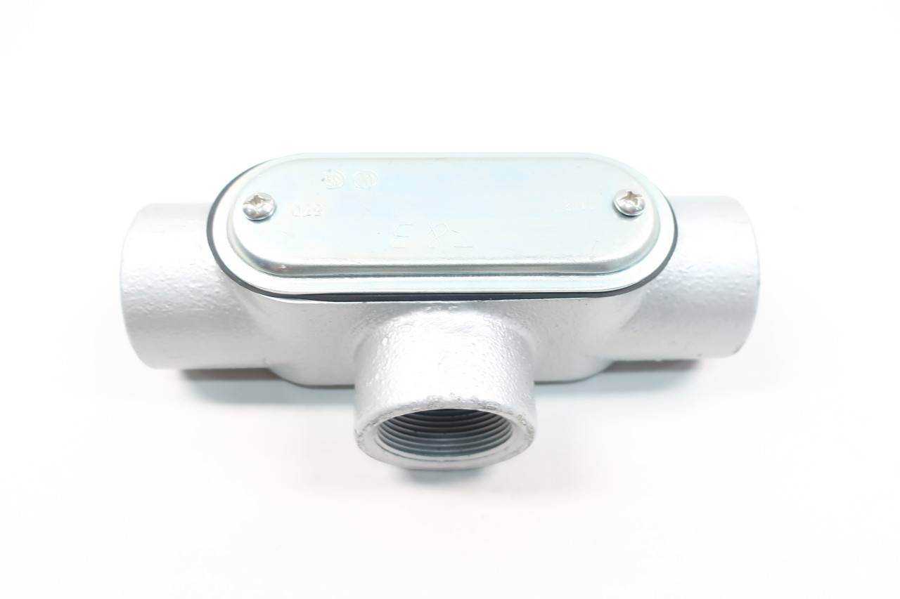 T&b T57 Iron Type T Conduit Outlet Body 1-1/2in