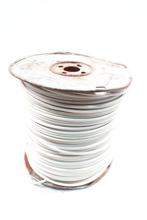 Essex R801412482 Rw90 Xlpe 14awg 300m Wire