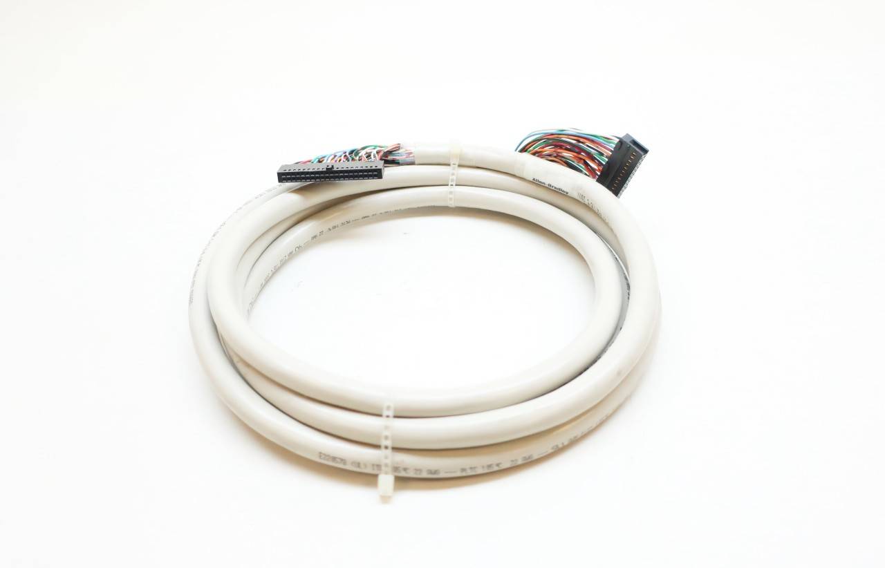 ALLEN BRADLEY 1492-CAB025U62