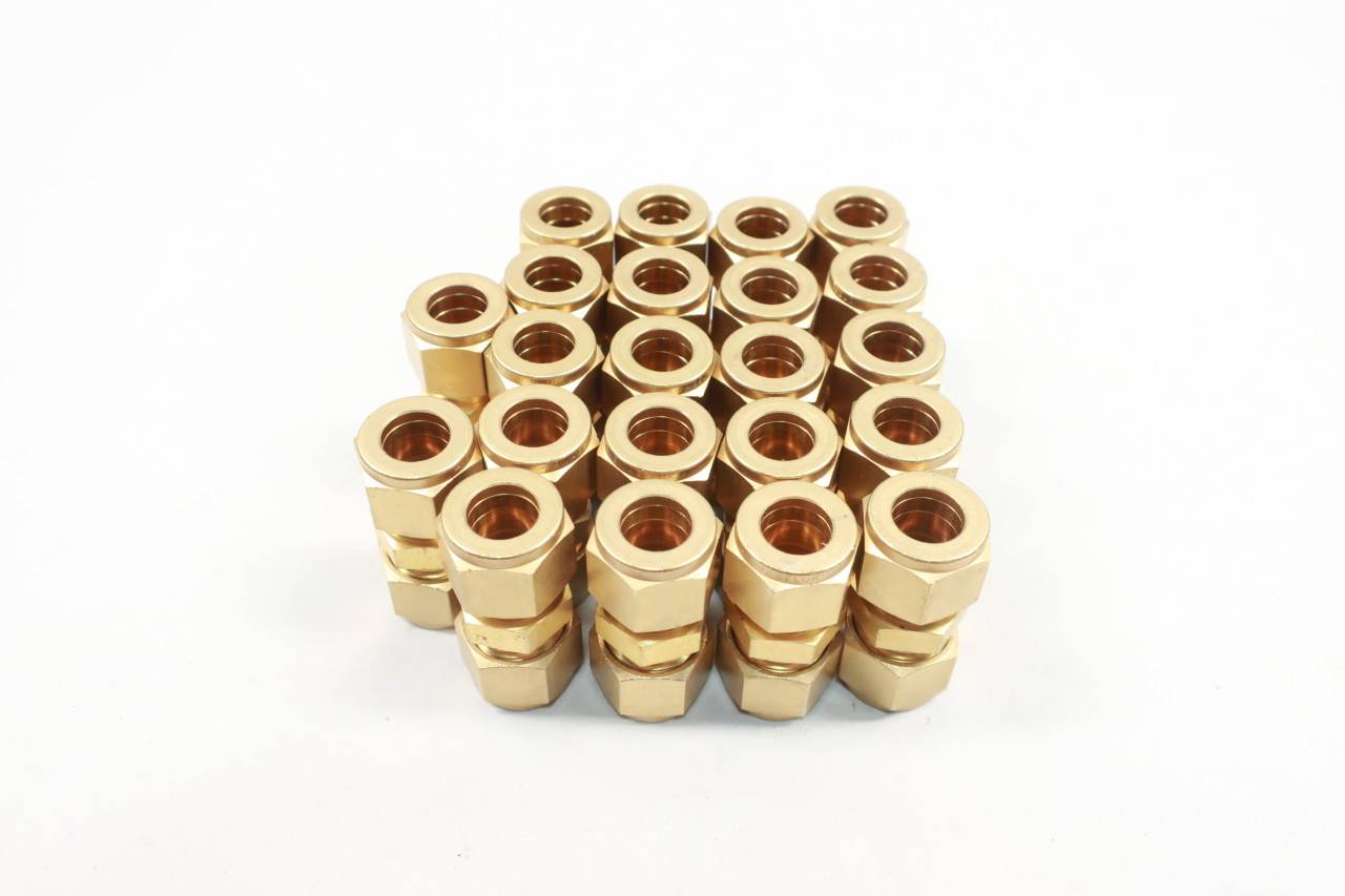 Box Of 22 Swagelok B-810-6 Brass Union 1/2in Tube