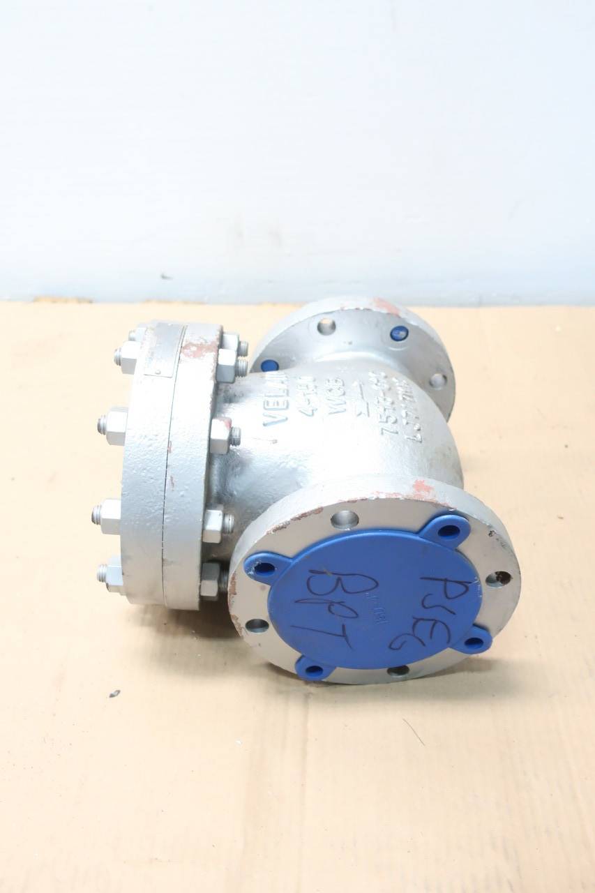 Velan F12-0114C-02TY Steel Flanged Check Valve 4in 150