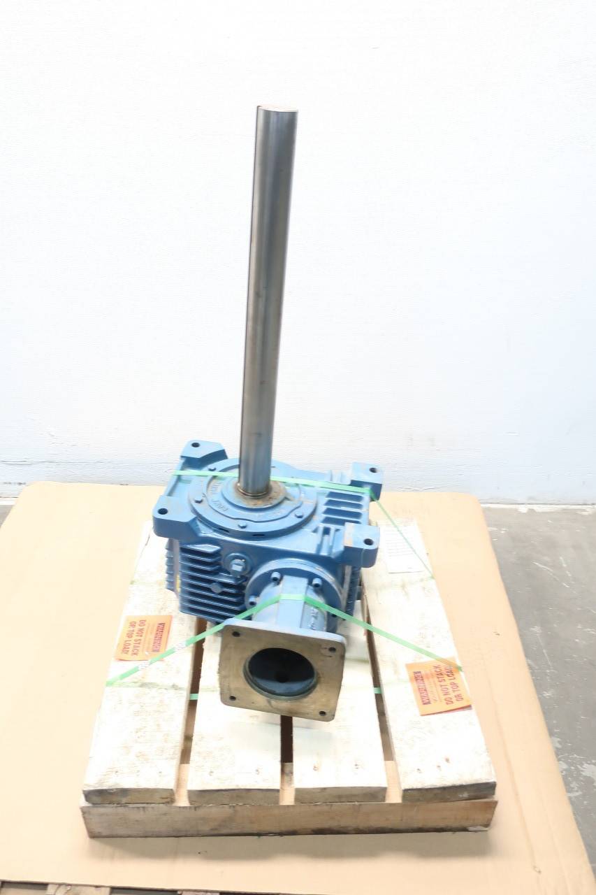 Cone Drive MHV40B152-Y7B 30:1 Right Angle Gear Reducer